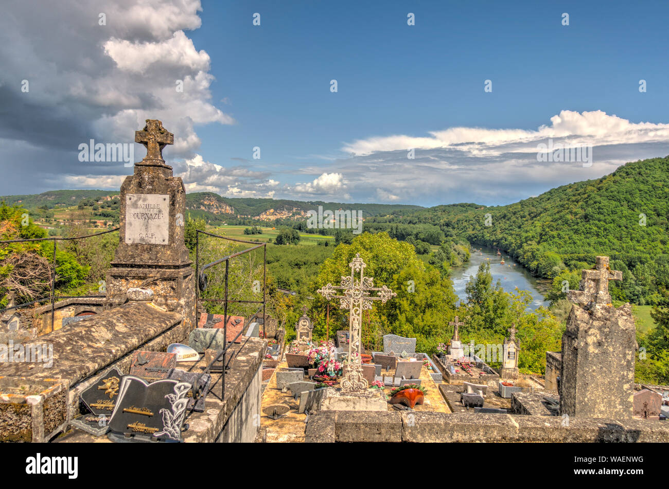 Aerial view castelnaud castle dordogne hi-res stock photography and ...