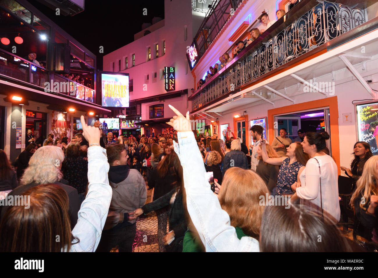 Albufeira street night hi-res stock photography and images - Alamy
