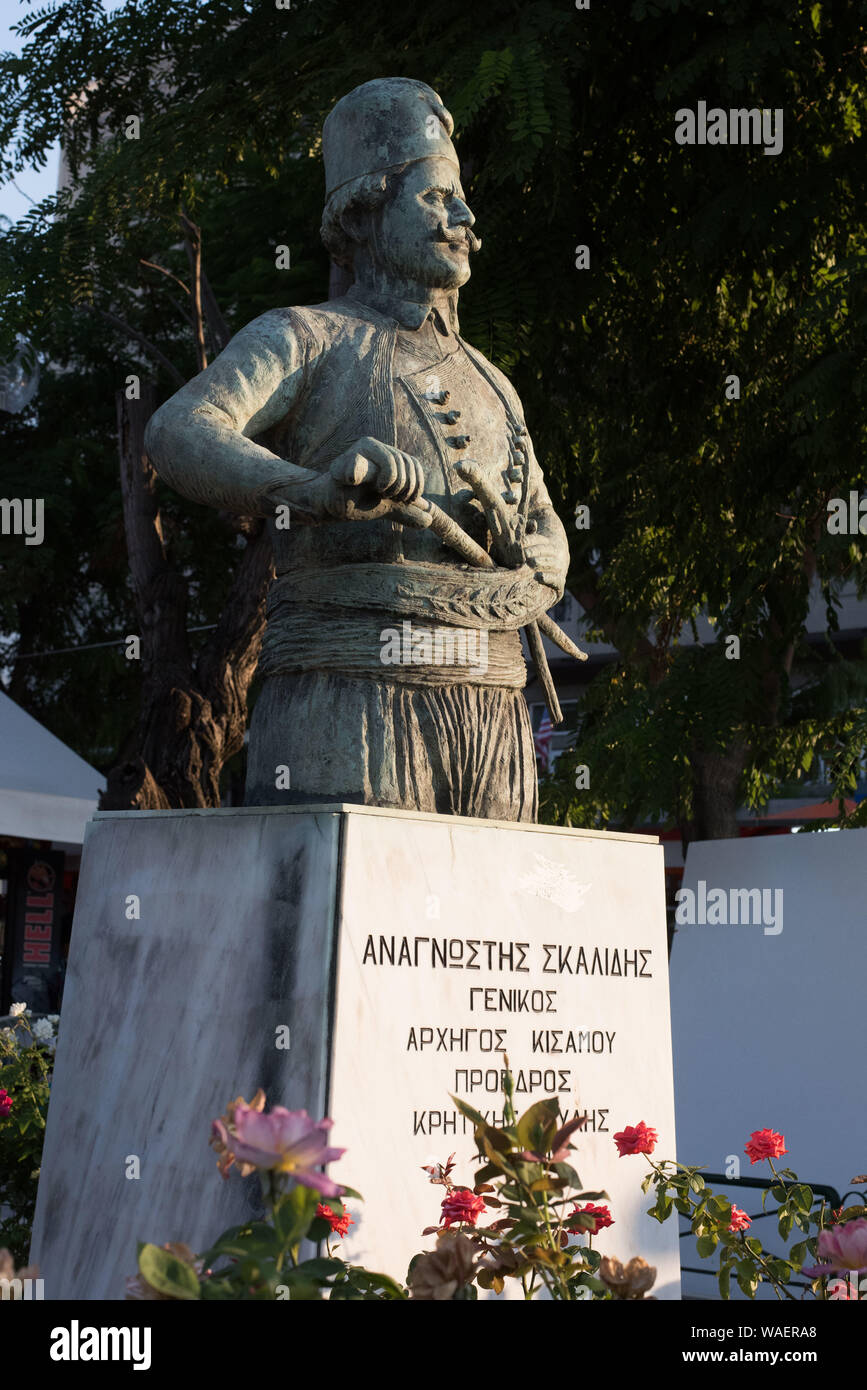 Chania statue Crete Stock Photo - Alamy