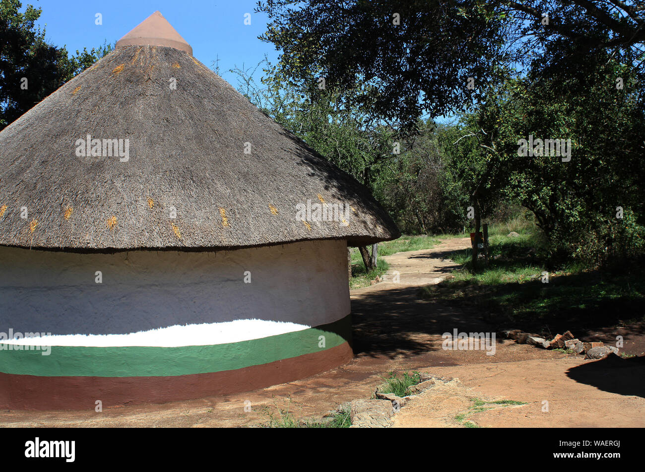 Xhosa hi-res stock photography and images - Alamy
