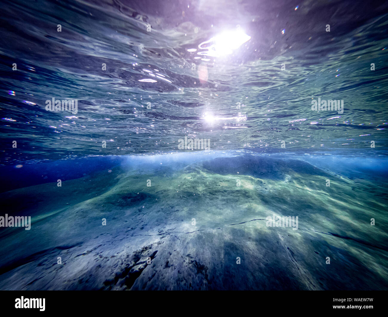 Underwater cliff deep hi-res stock photography and images - Alamy
