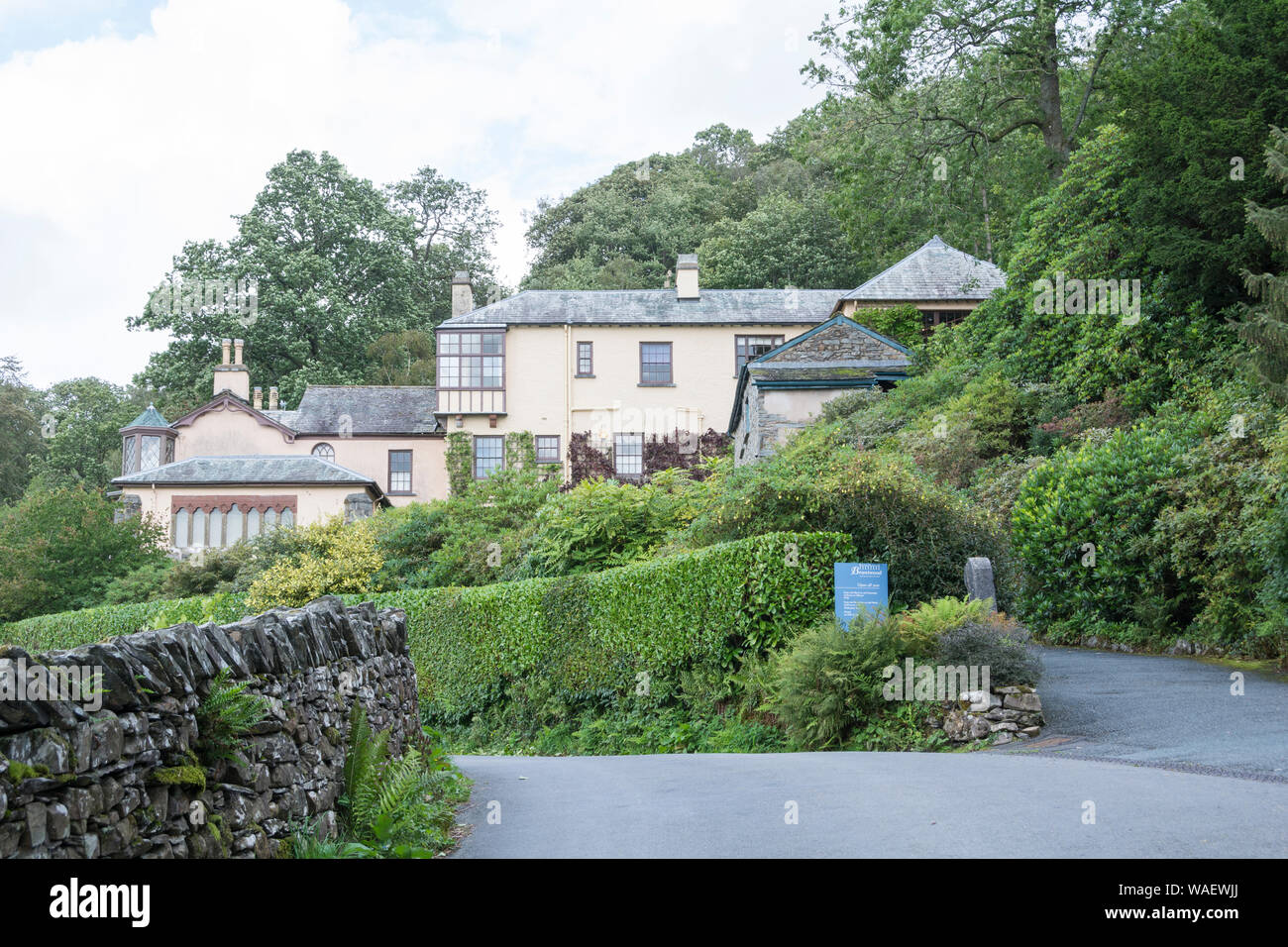 Ruskin house hi-res stock photography and images - Alamy