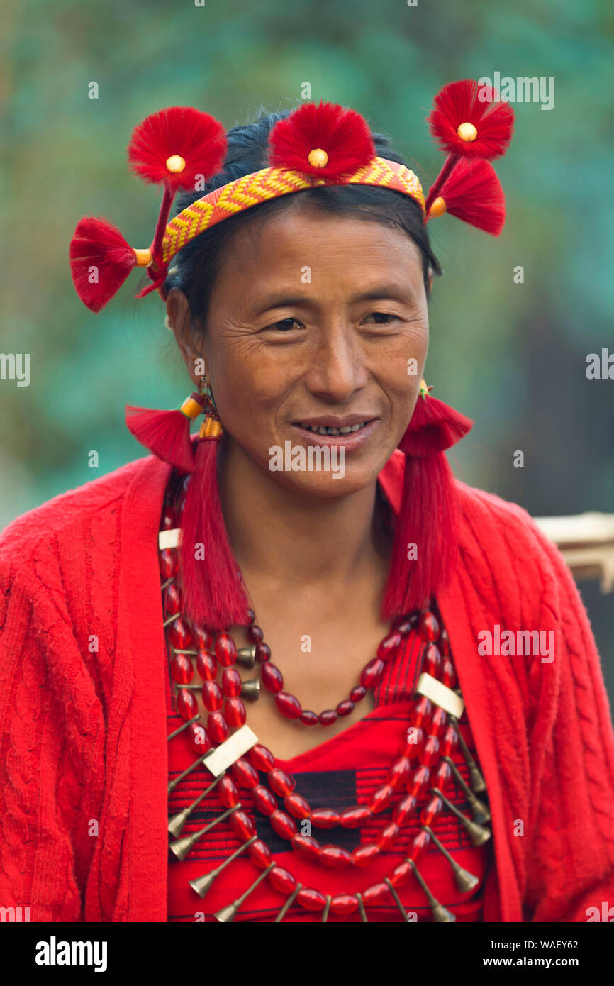 Beautiful naga lady hi-res stock photography and images - Alamy