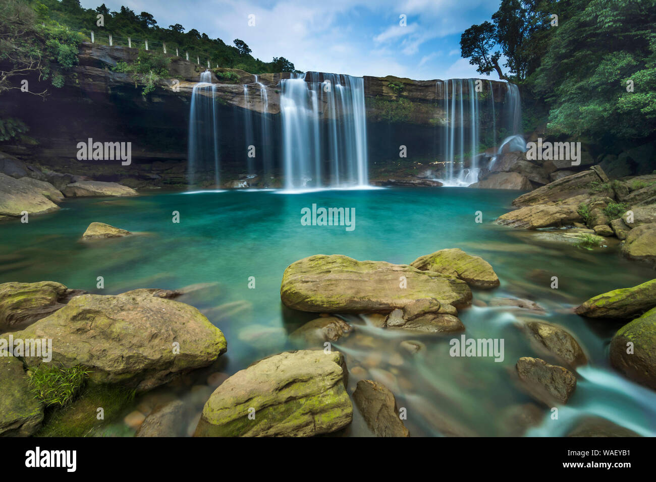 Krang Shuri waterfalls, West Jaintia Hills, Meghalaya Stock Photo - Alamy Krang Shuri waterfalls, West Jaintia Hills, Meghalaya Stock Photo - Alamy