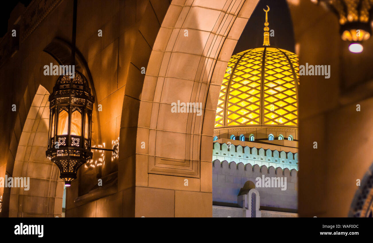 Oman muscat grand mosque interior hi-res stock photography and images ...