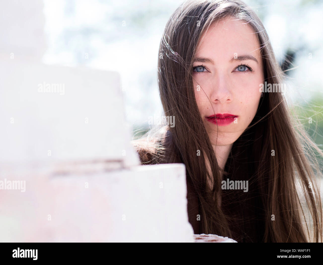Natural light portrait hi-res stock photography and images - Alamy