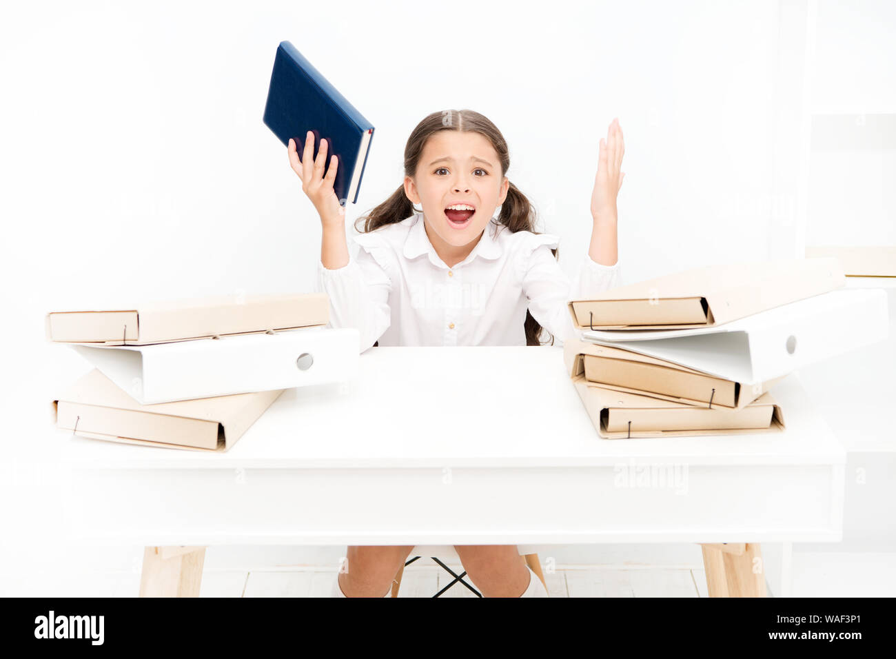 School anxiety. Empower child to deal school anxiety. Anxious feelings ...