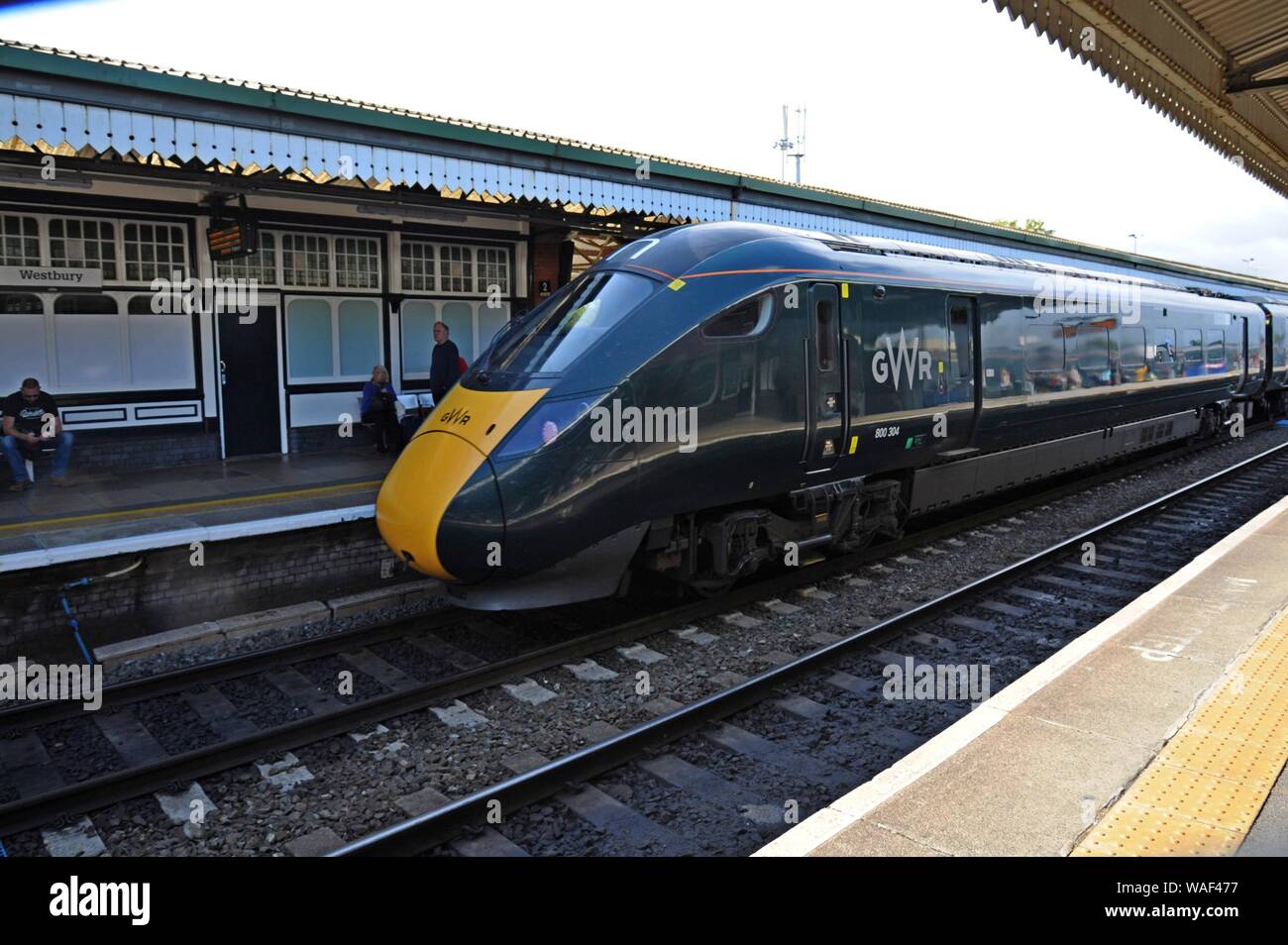 Great Western Hitachi IET 800 class trains seen at Worcester Shrub Hill ... Great Western Hitachi IET 800 class trains seen at Worcester Shrub Hill ...