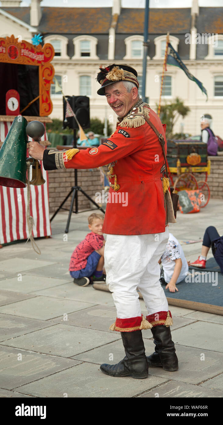 Ensa uniform hi-res stock photography and images - Alamy