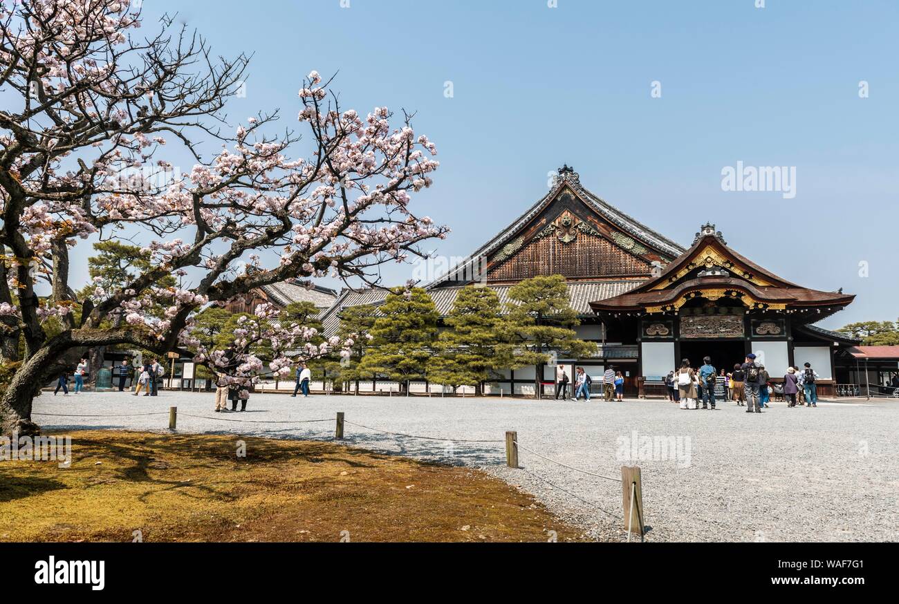 Palace, Nijo Castle Ninomaru palace, Nijo Castle, former Shogunate ...
