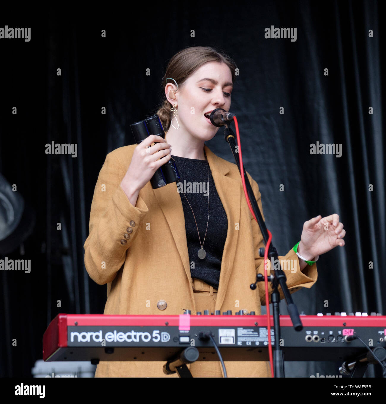 Bethany key keyboards hi-res stock photography and images - Alamy