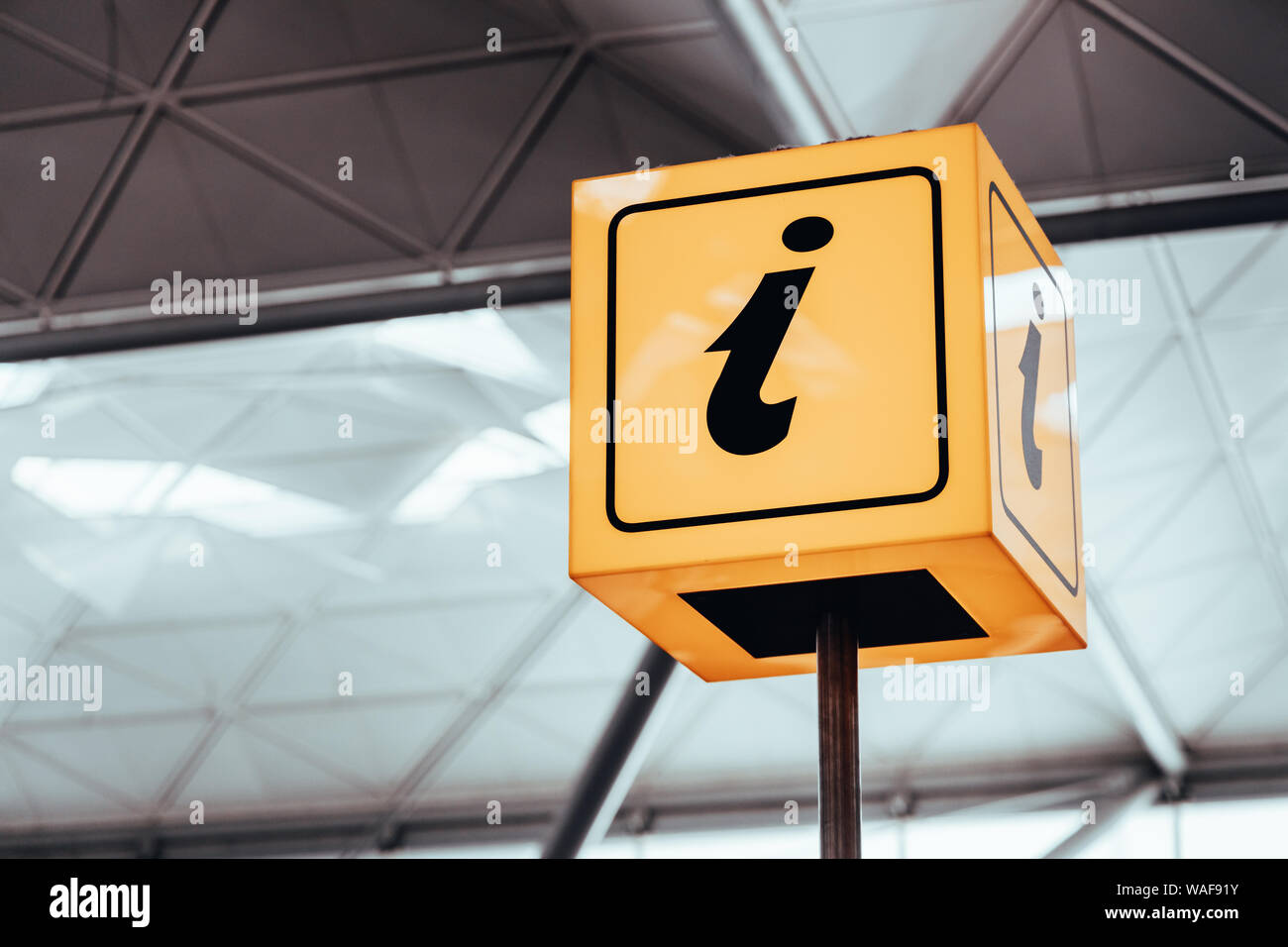 Information desk sign interior hi-res stock photography and images - Alamy
