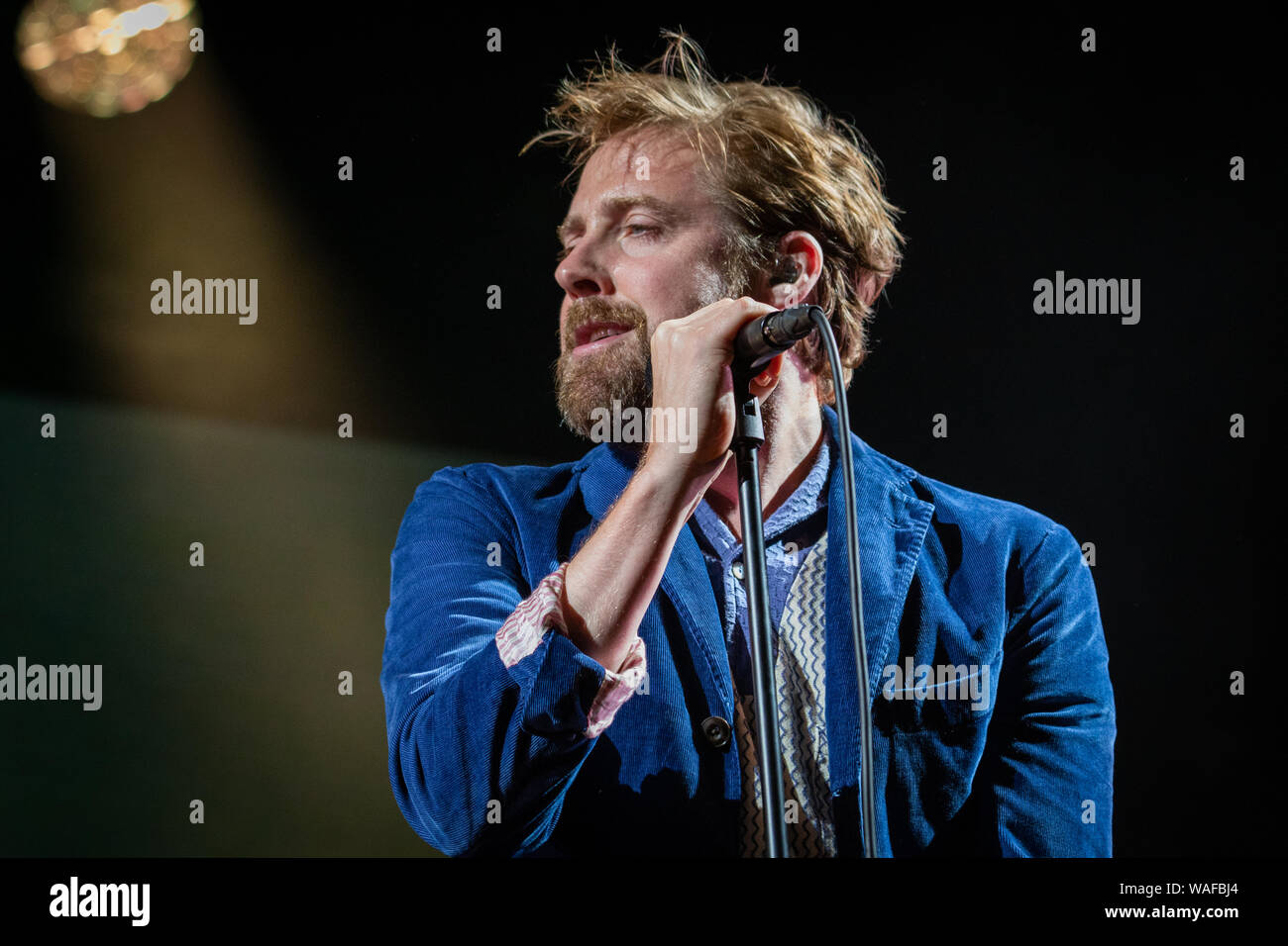 Ricky Wilson from the Kaiser Chiefs live on stage at Gigs In The Garden ...