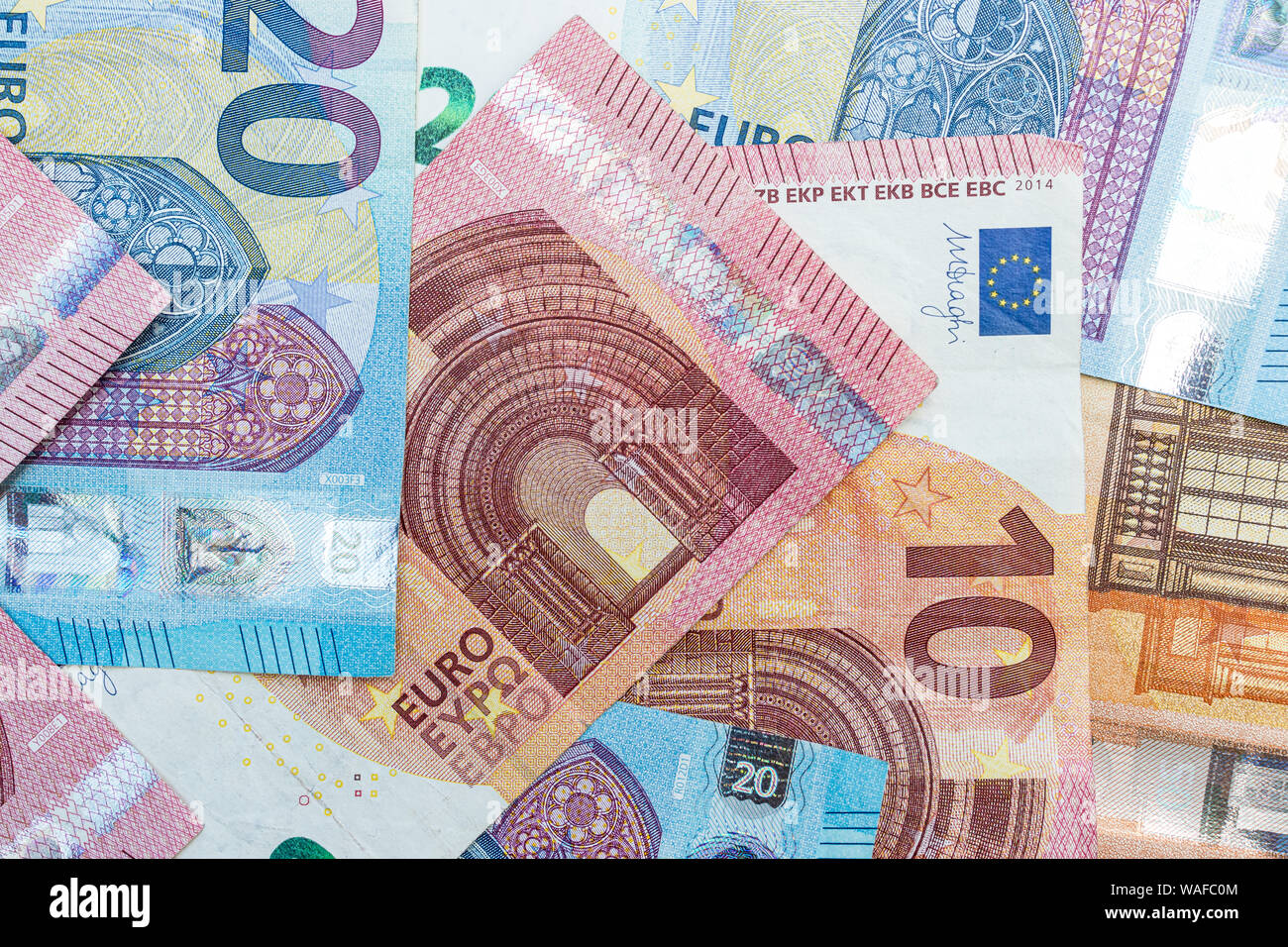 Cash money notes hi-res stock photography and images - Alamy