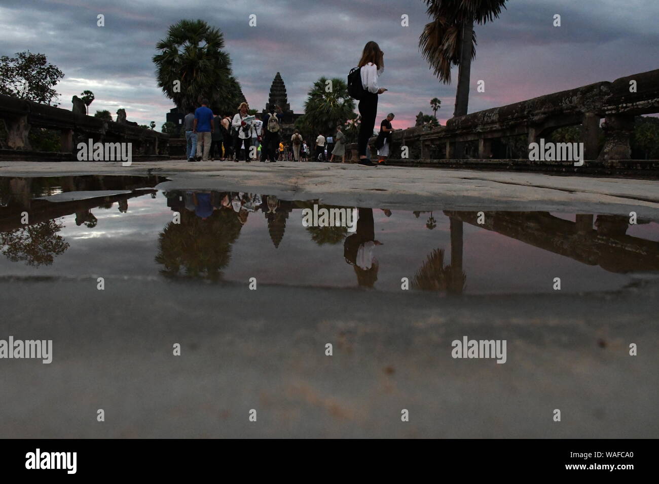 Angkor Wat, Sunrise reflection Stock Photo - Alamy