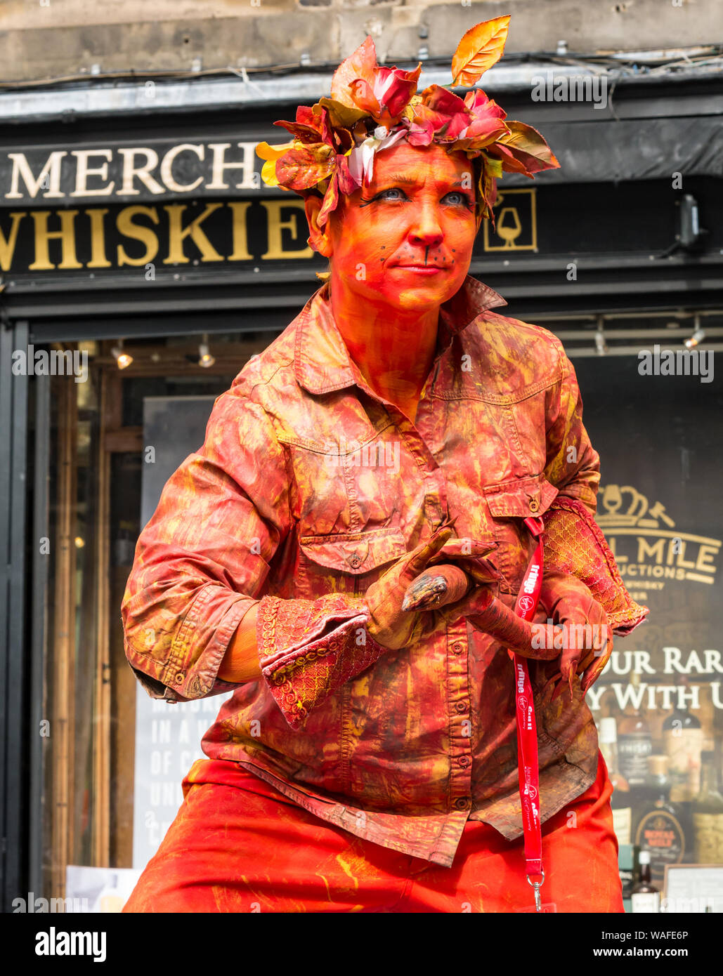 Street Performer Living Statue High Resolution Stock Photography and ...