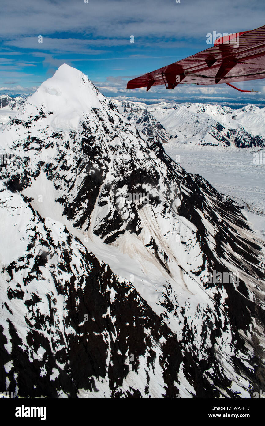 Aerial view of Alaska mountains and glaciers Stock Photo - Alamy