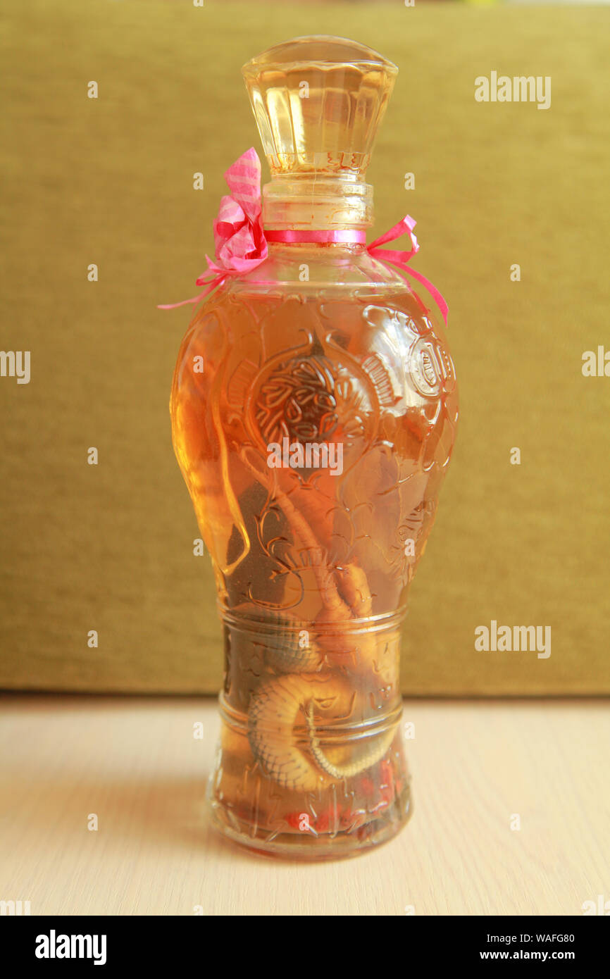 Snake Whisky Stock Photos & Snake Whisky Stock Images - Alamy