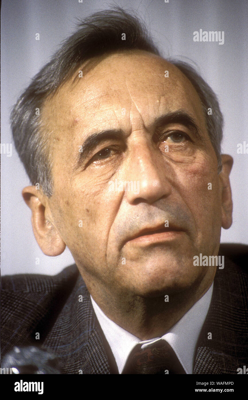 Mazowiecki Tadeusz High Resolution Stock Photography and Images - Alamy