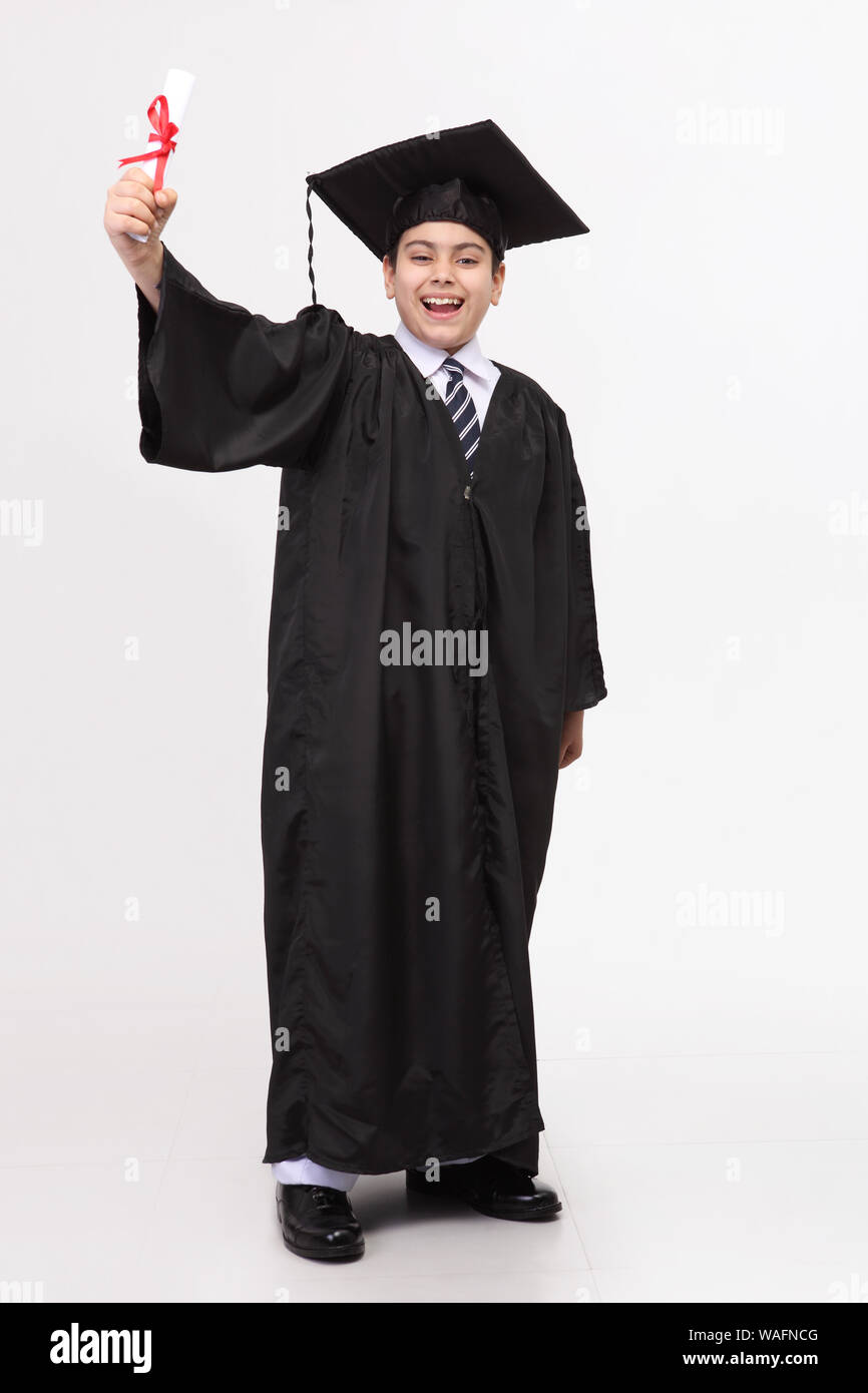 Graduation dressing hi-res stock photography and images - Alamy