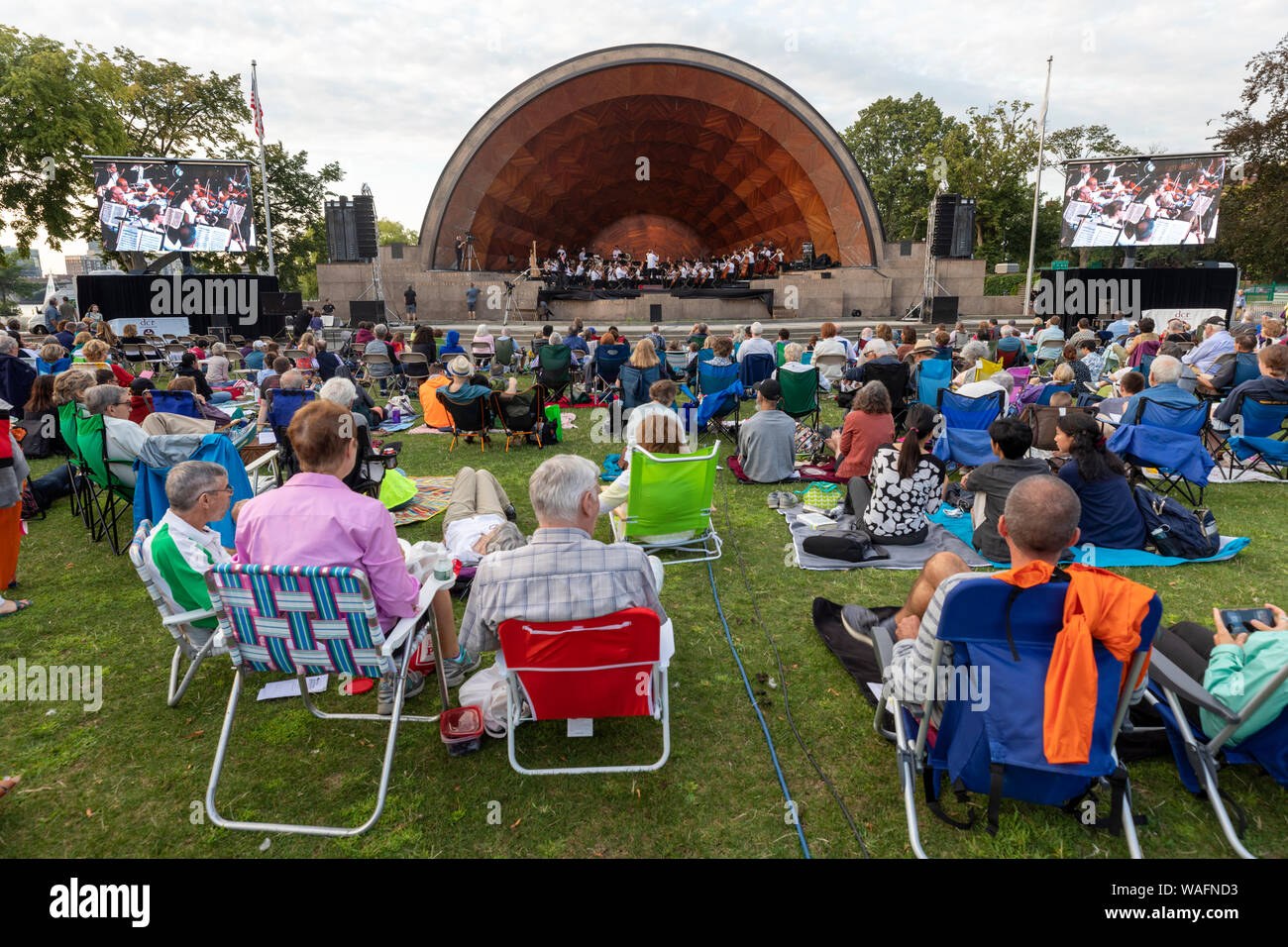 Boston hatch shell hi-res stock photography and images - Alamy