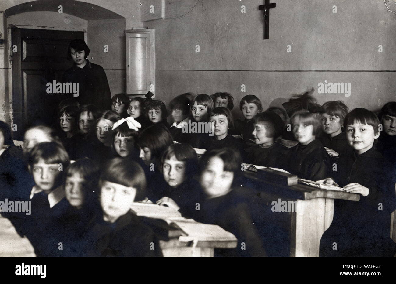 1930s Classroom High Resolution Stock Photography and Images - Alamy