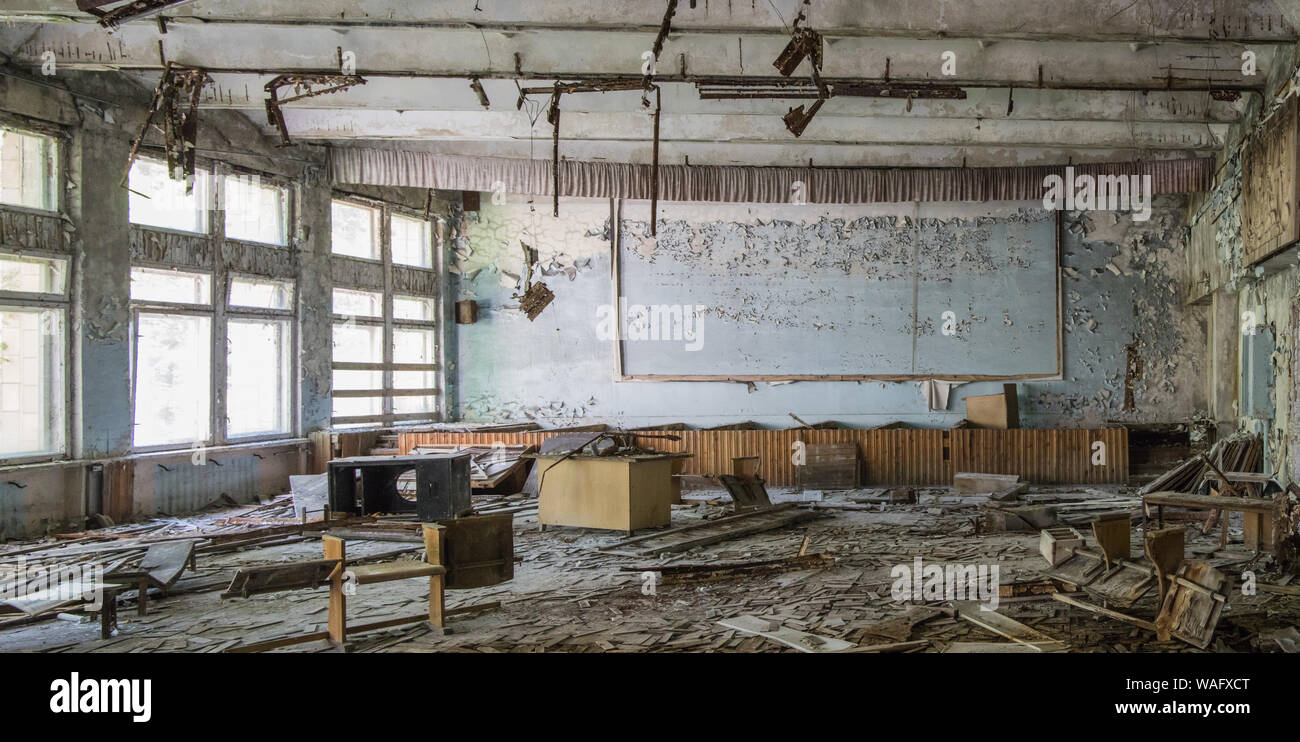 Chernobyl Exclusion Zone - Pripyat - School number 3 - Abandoned ...