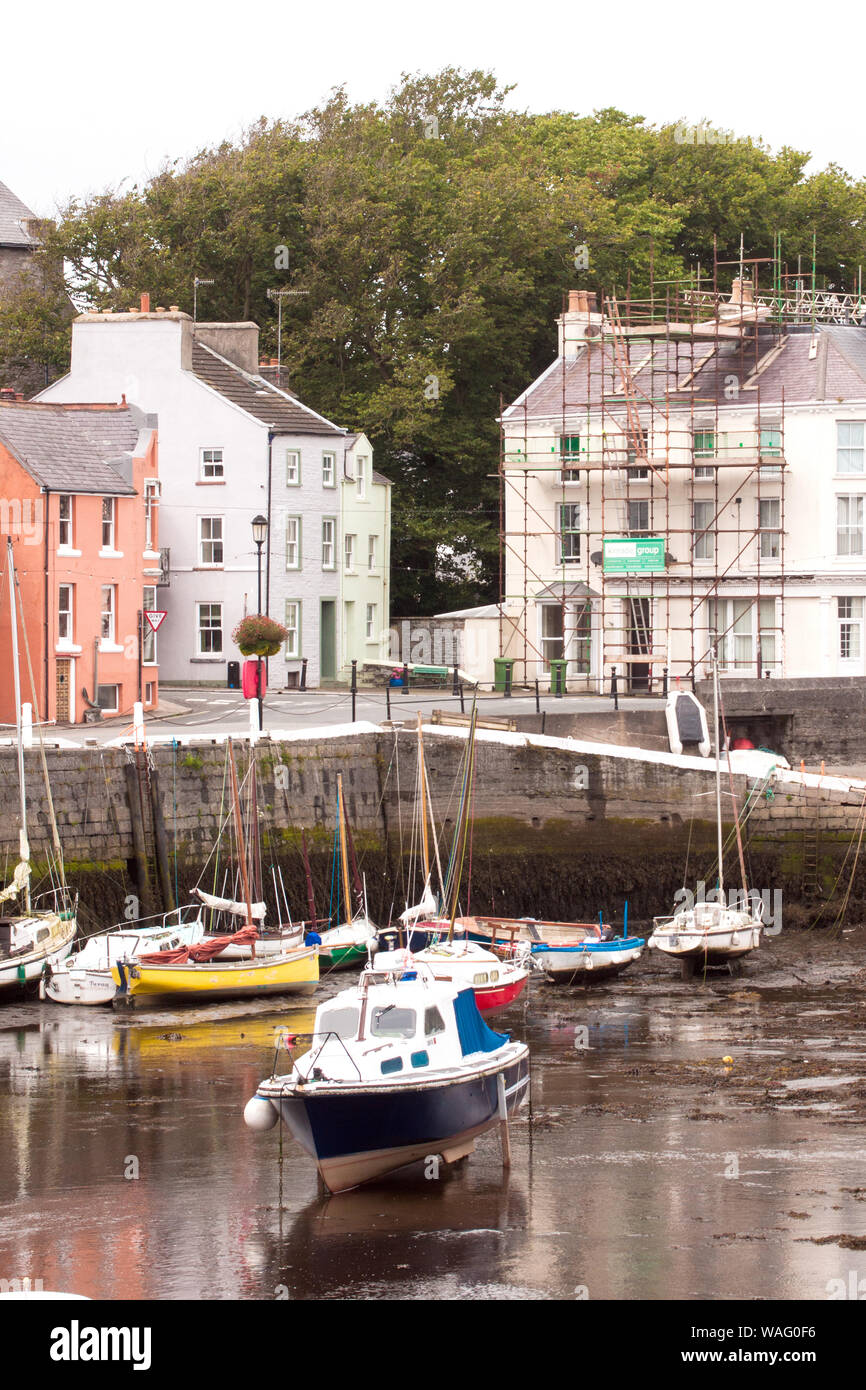 Manx harbour hi-res stock photography and images - Alamy