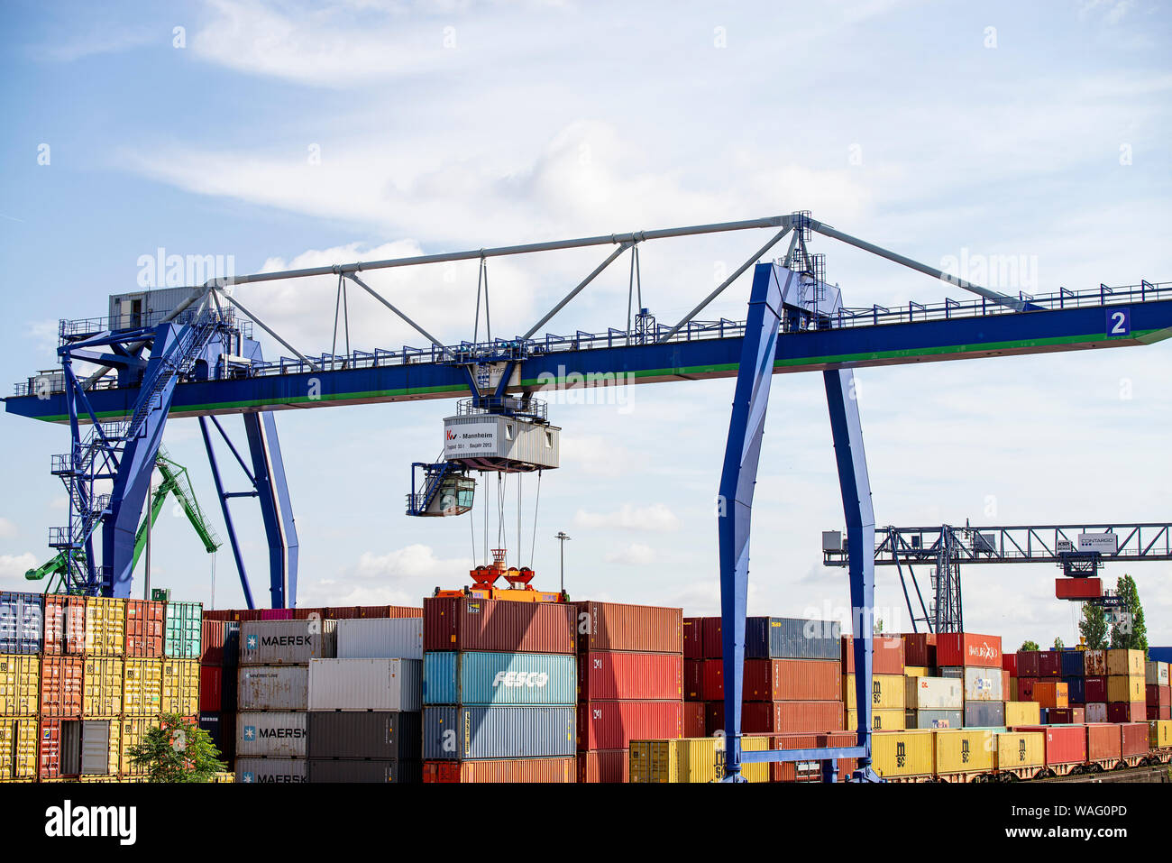 Container freight terminal hi-res stock photography and images - Alamy