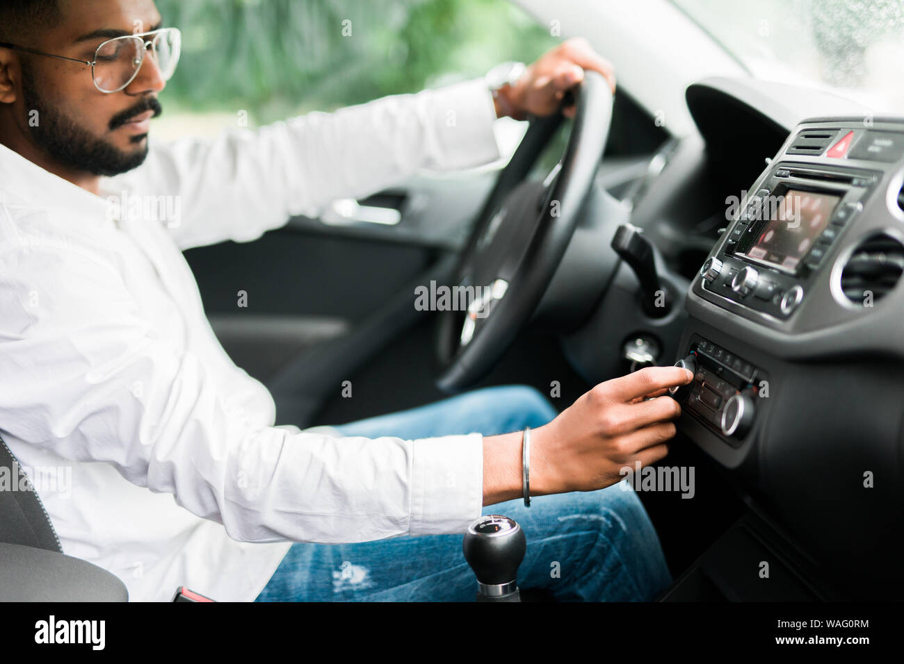 The picture shows the reduction and the air control technology of the ...