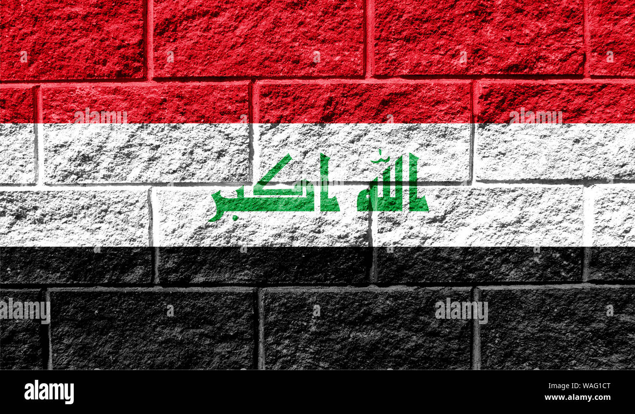 Flag of Iraq close up painted on a cracked wall Stock Photo - Alamy