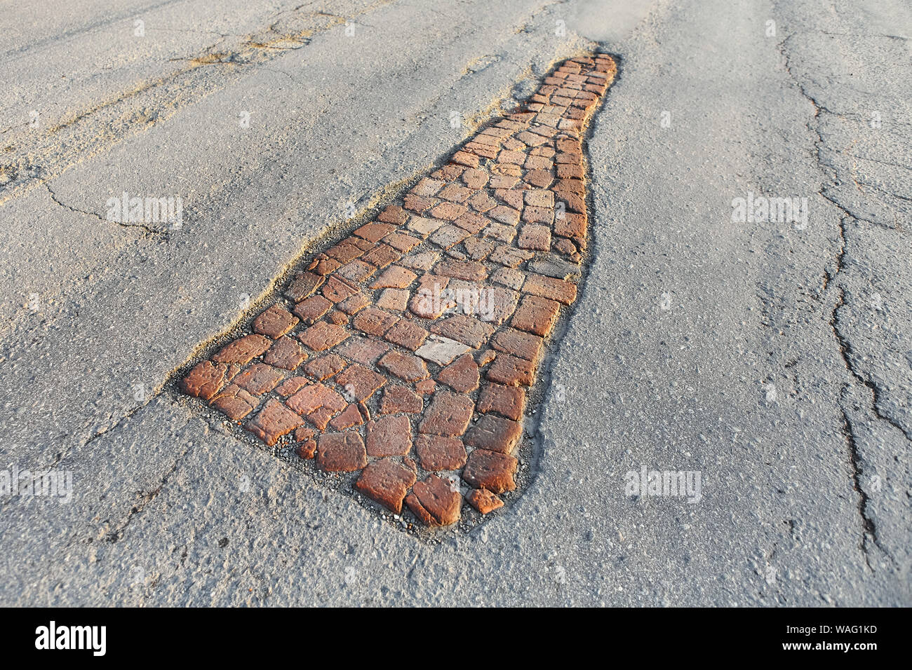Worn paving bricks hi-res stock photography and images - Alamy