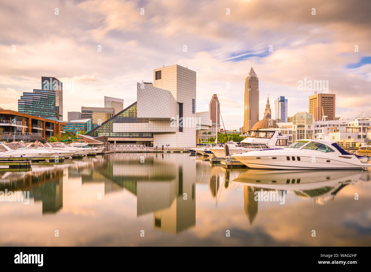 Downtown Skyline Cleveland Lake Erie High Resolution Stock Photography ...
