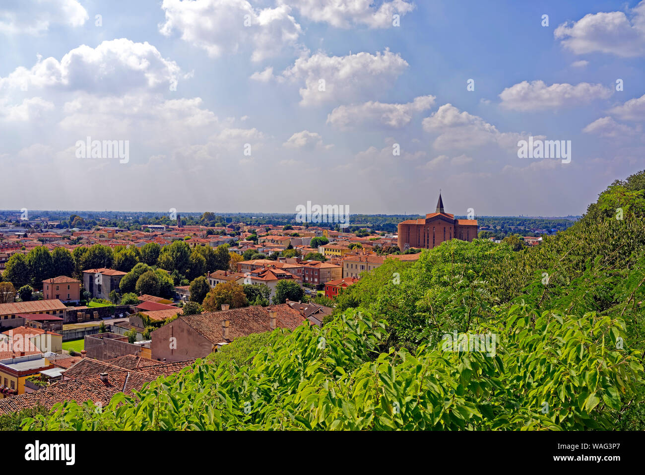 Stadtpanorama, Kirche, Duomo Nuovo, Monselice Italien (Italia ...