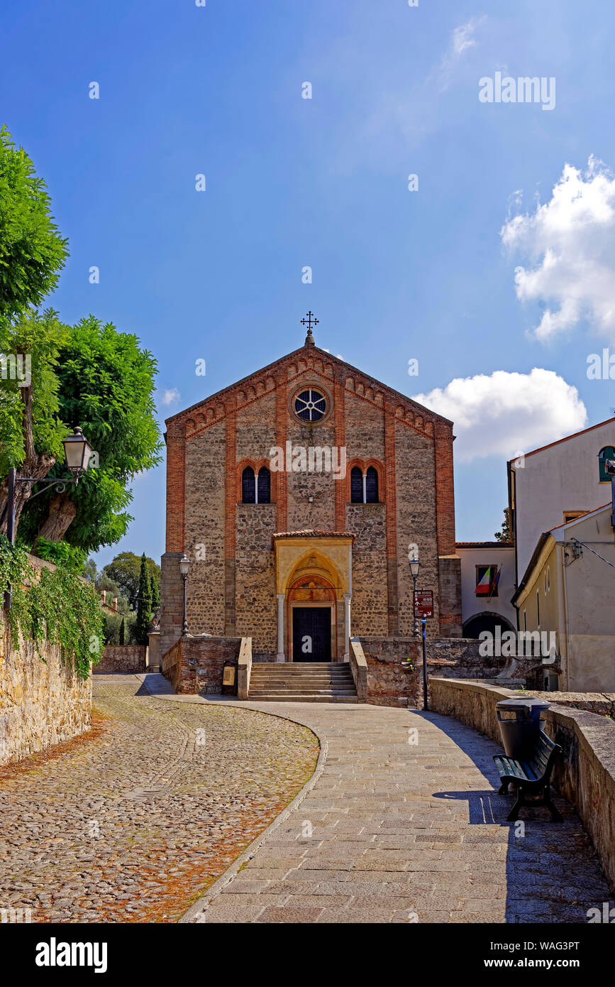 Duomo vecchio hi-res stock photography and images - Alamy