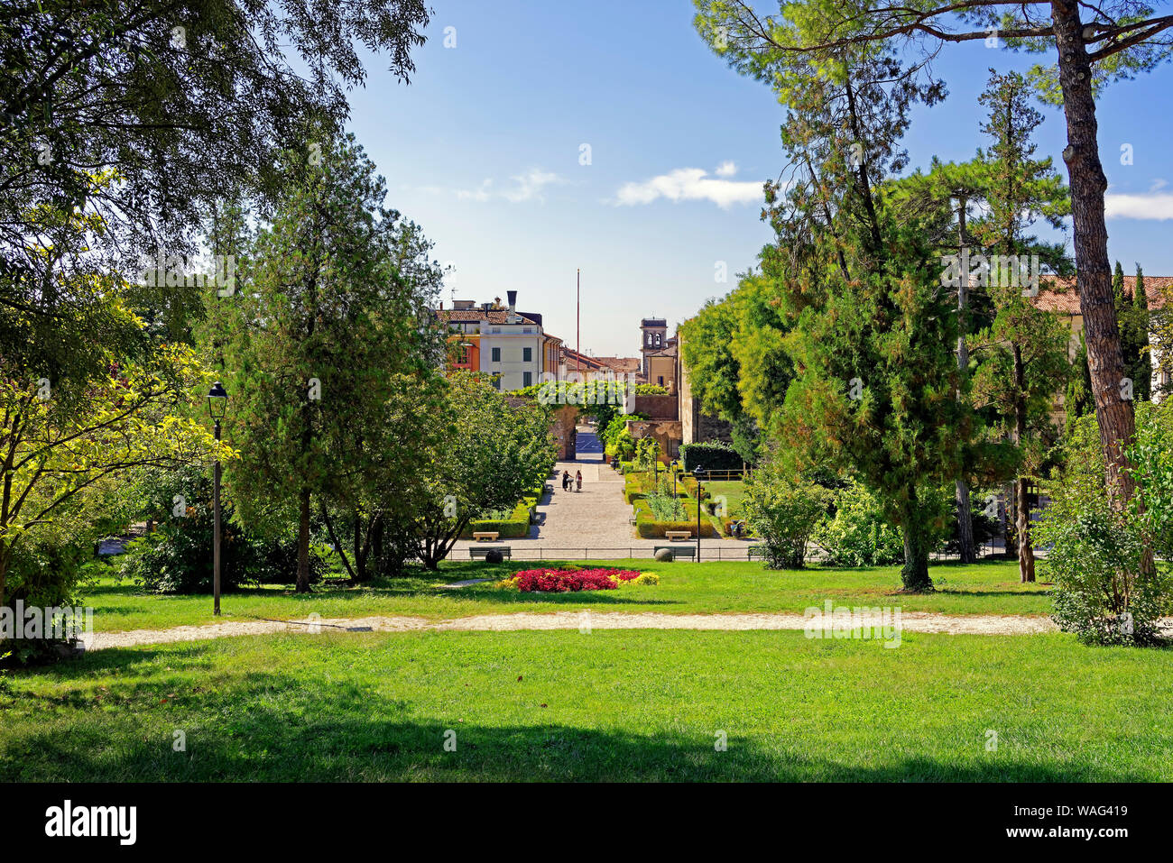 Este italia hi-res stock photography and images - Alamy