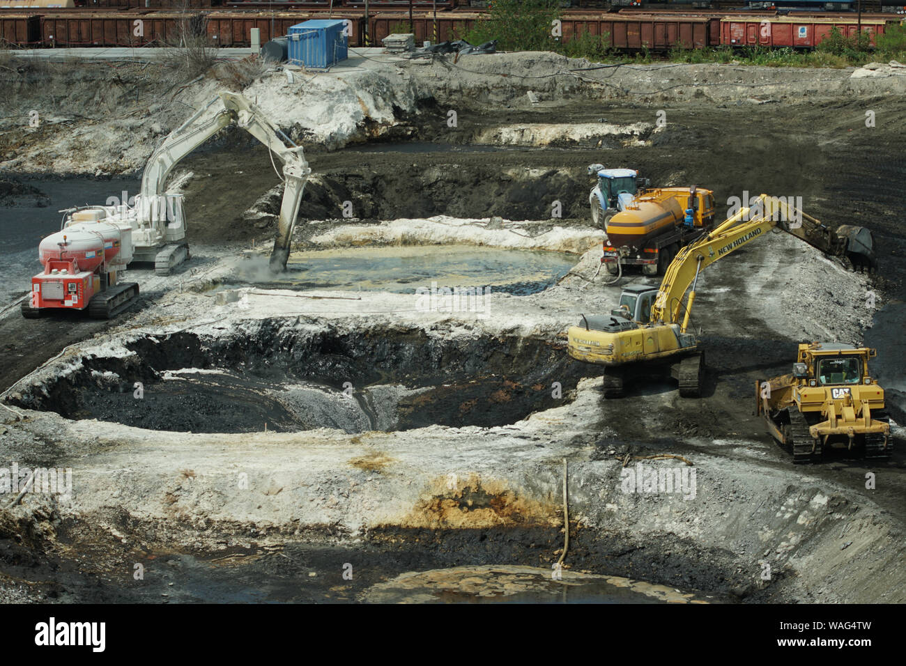 Liquidation of remediation landfills waste of oil and toxic substances ...