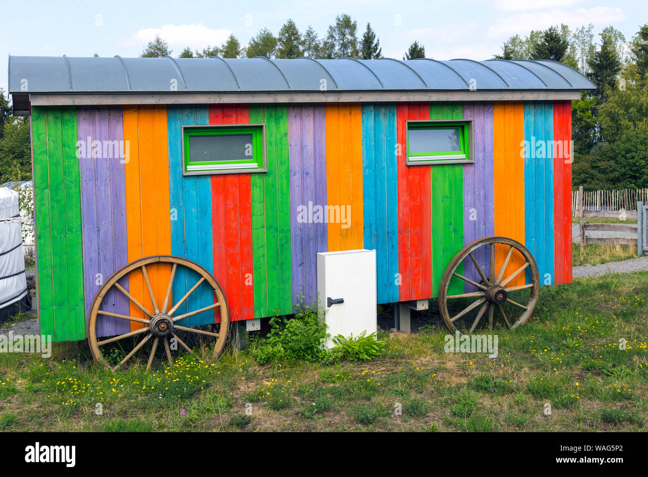 Wooden caravan hi-res stock photography and images - Alamy