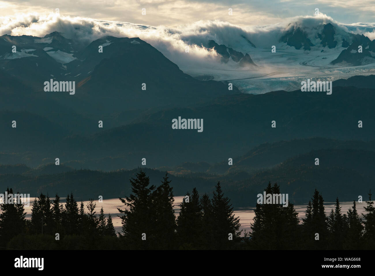 Alaska clouds sun rays hi-res stock photography and images - Alamy