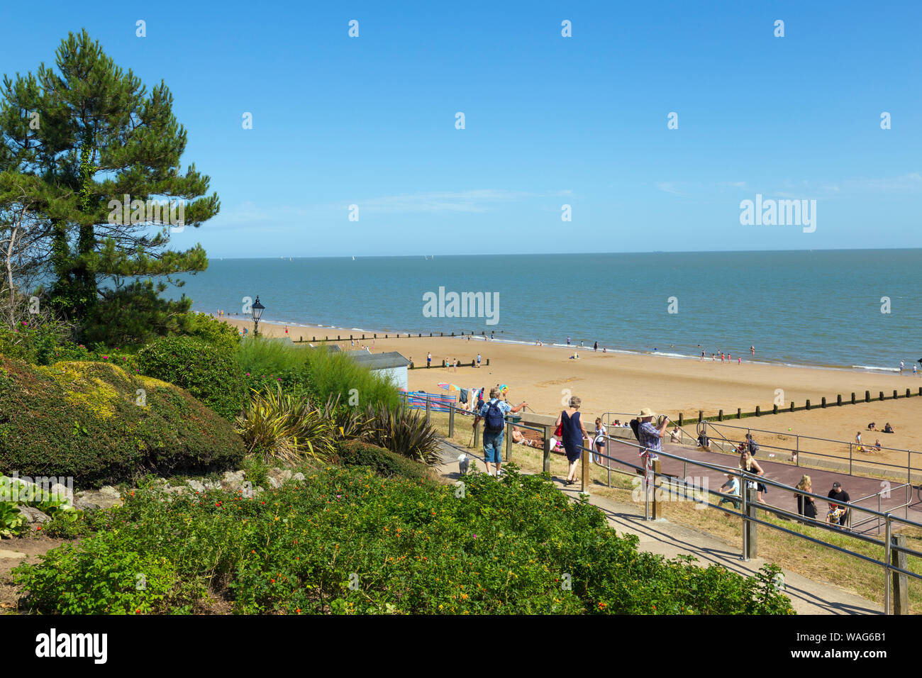 Frinton on sea hi-res stock photography and images - Alamy