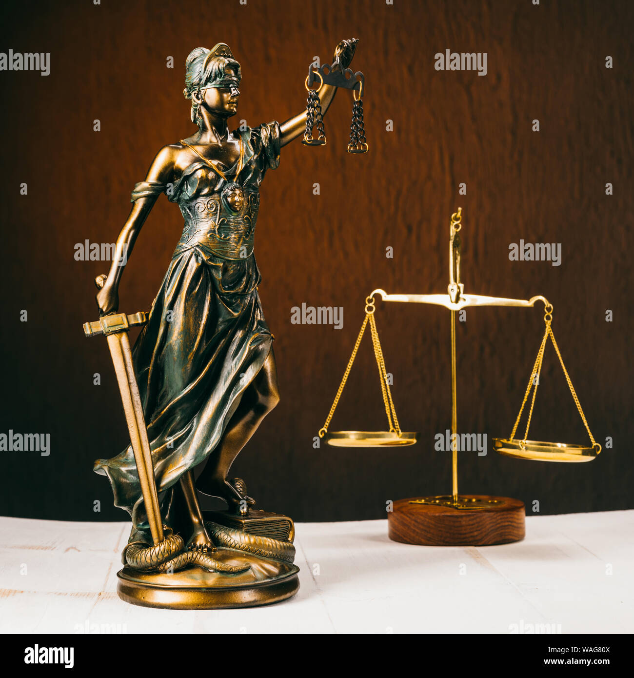 Gold Statue Justice Balance Scales Stock Photos & Gold Statue Justice ...