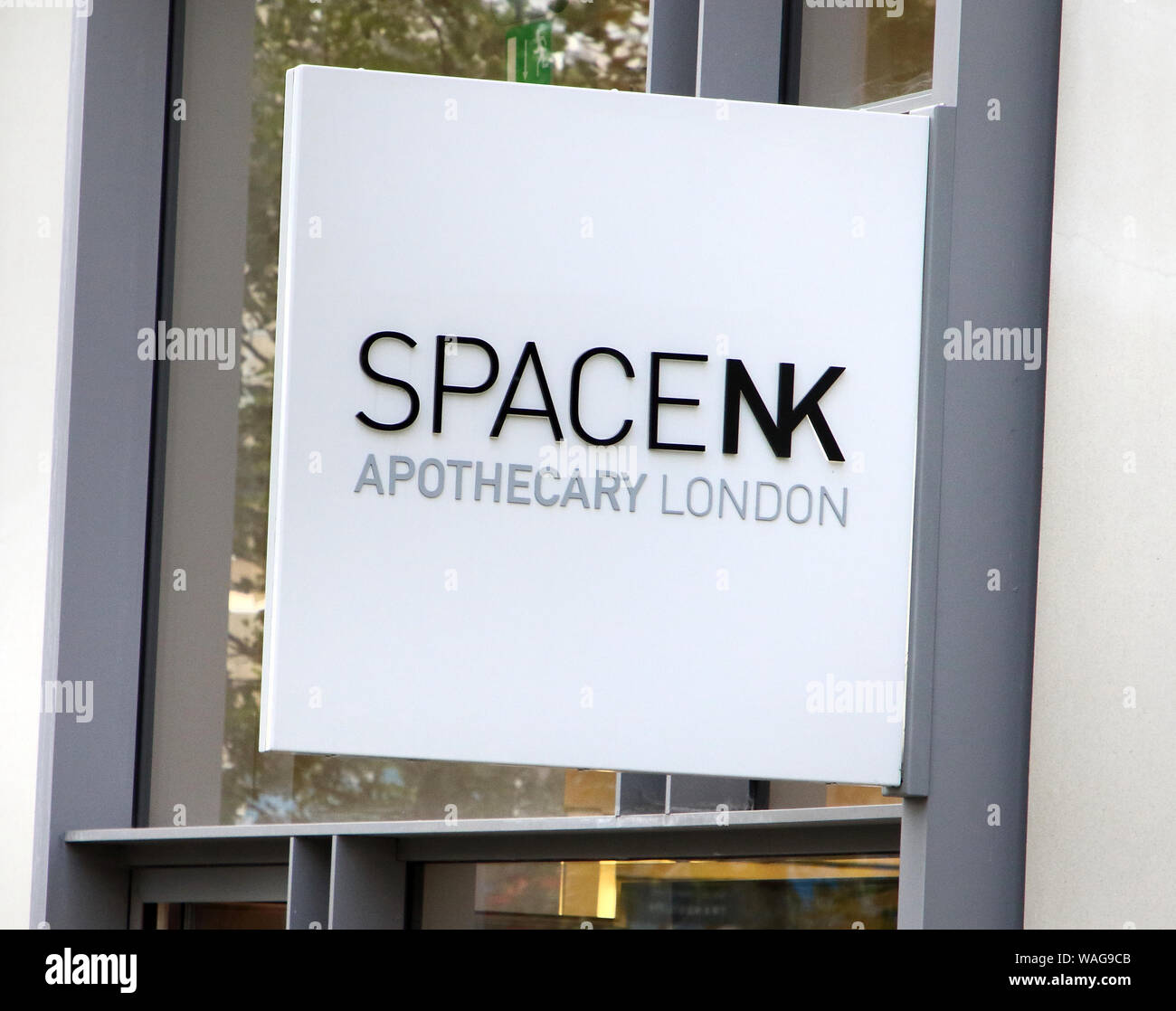London, UK. 19th Aug, 2019. Luxury beauty retailer Space NK shop in the ...