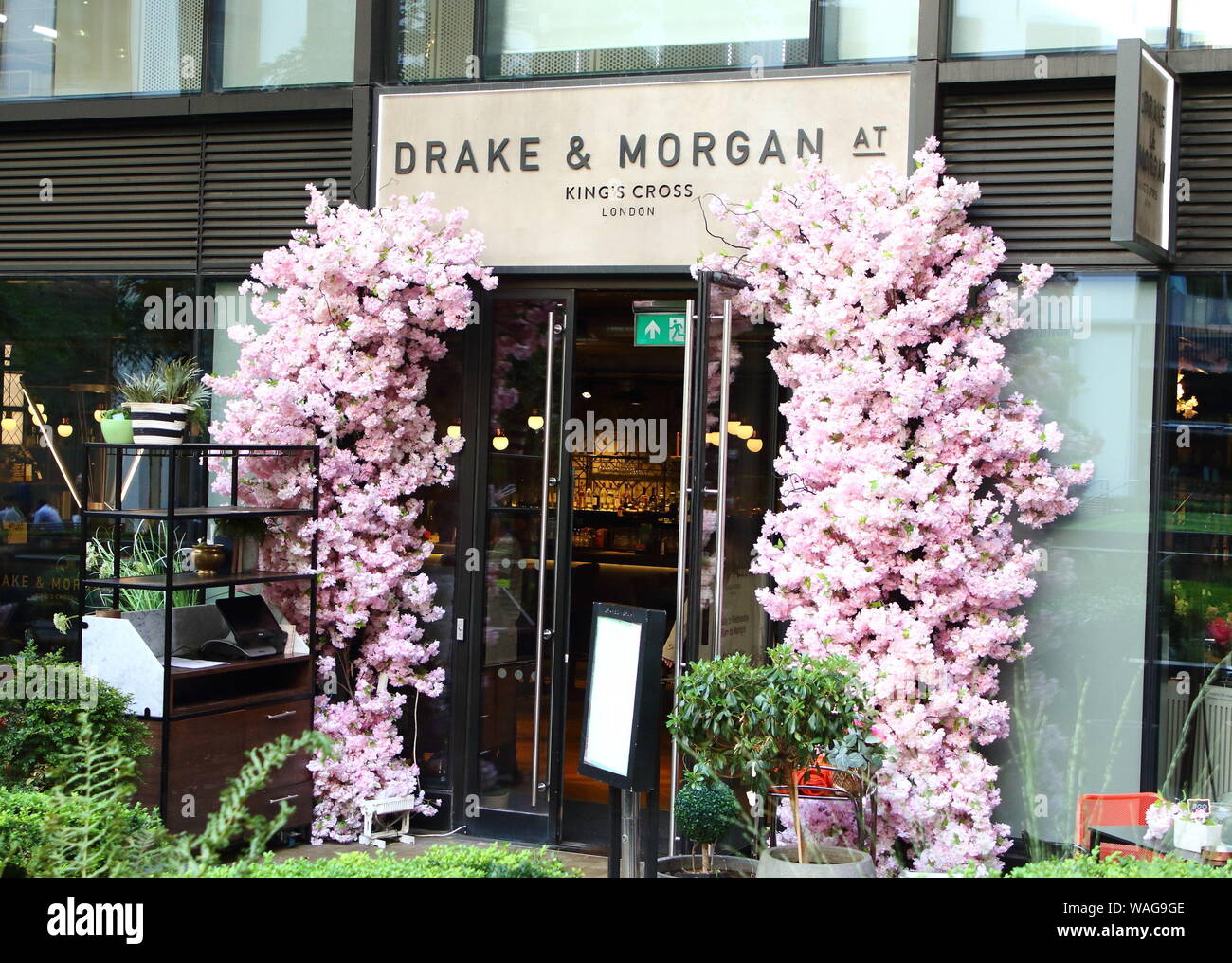 London, UK. 19th Aug, 2019. Cocktail bar and restaurant Drake & Morgan ...