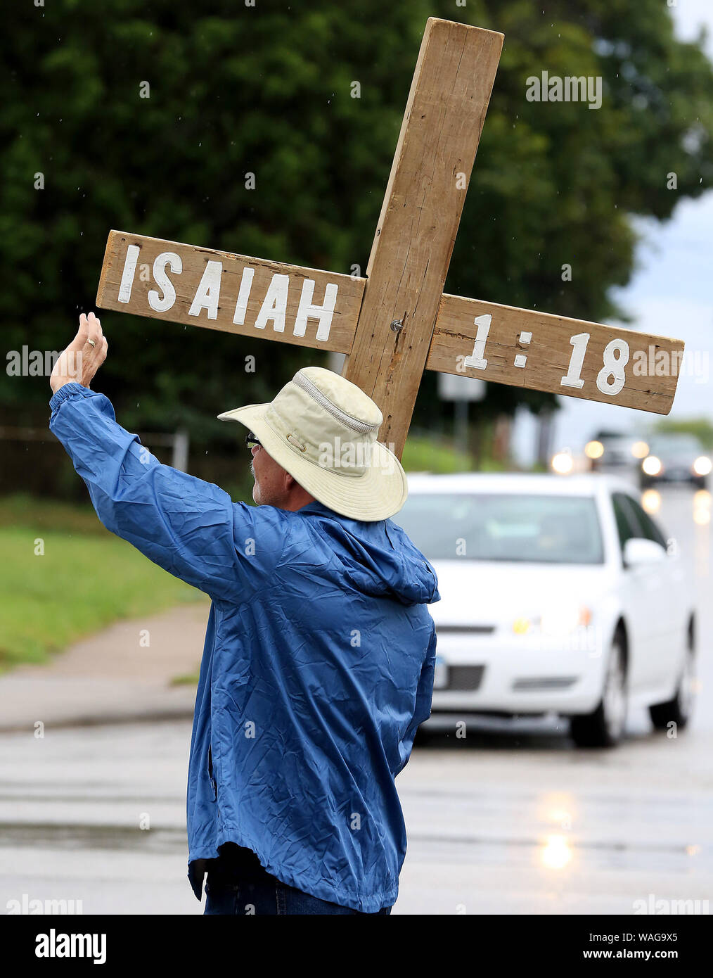 Street evangelism hi-res stock photography and images - Alamy