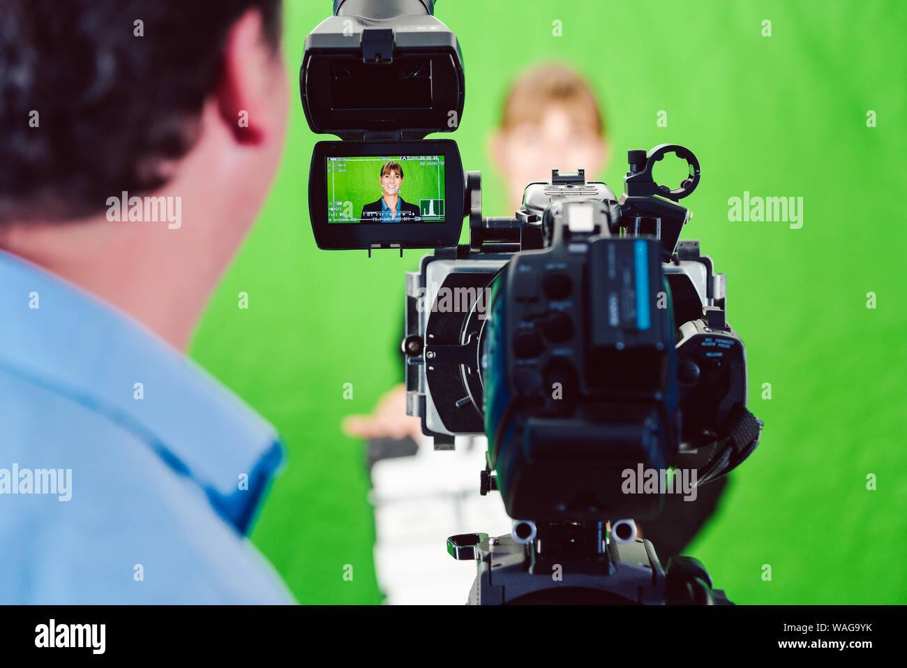 Studio, set, video hi-res stock photography and images - Alamy