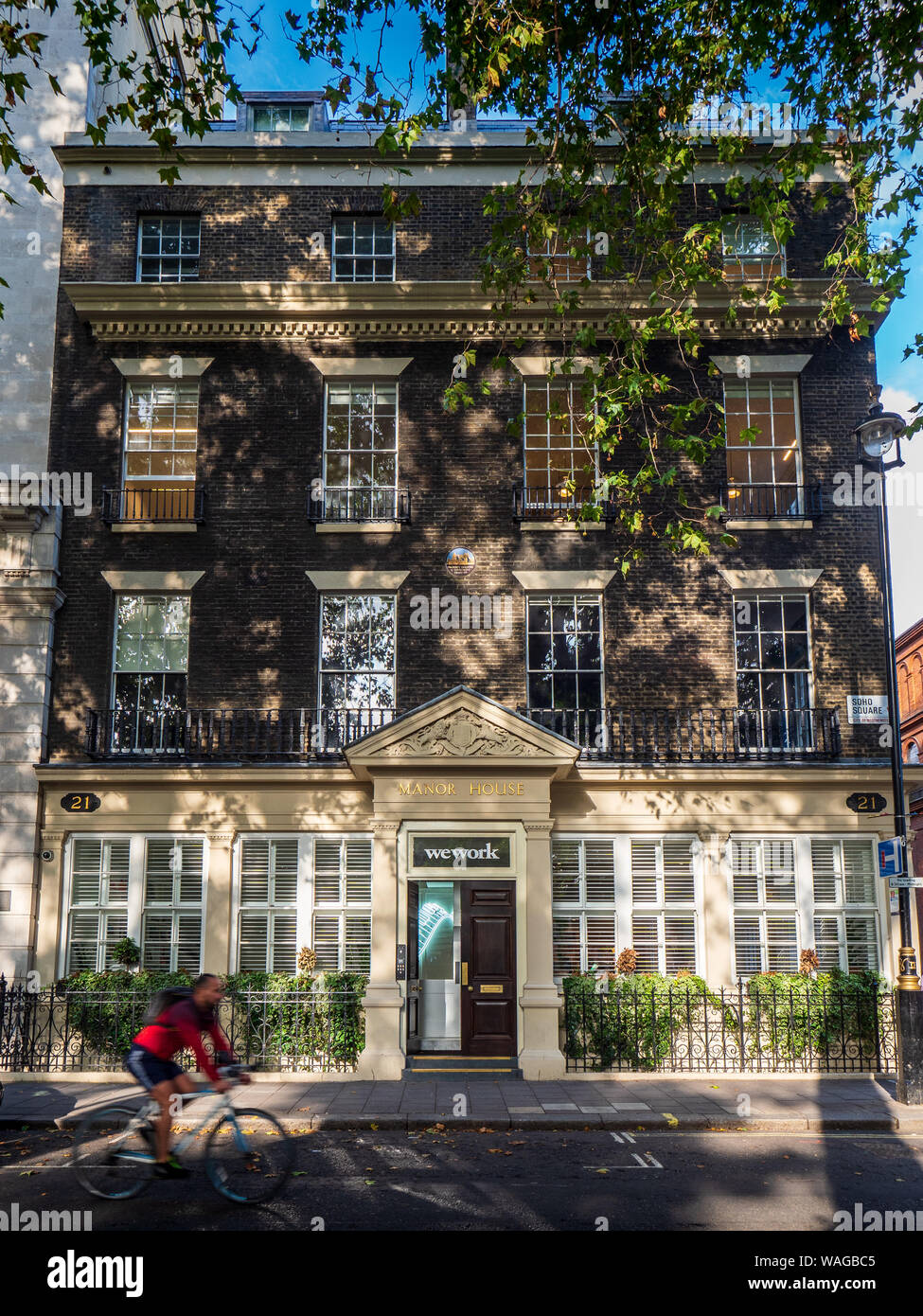 Wework soho square hi-res stock photography and images - Alamy