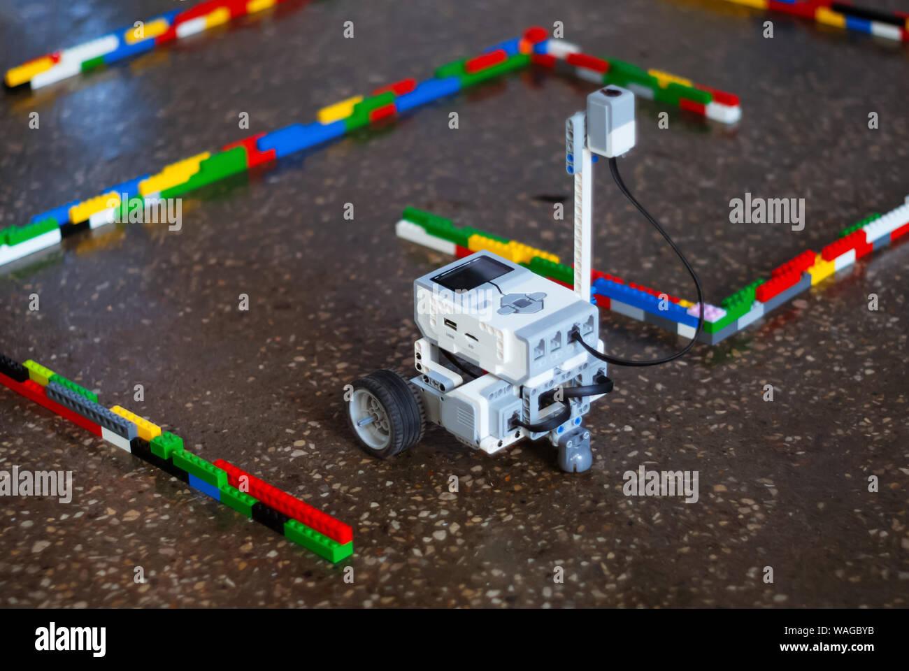 Searching for construction training hi-res stock photography and images ...