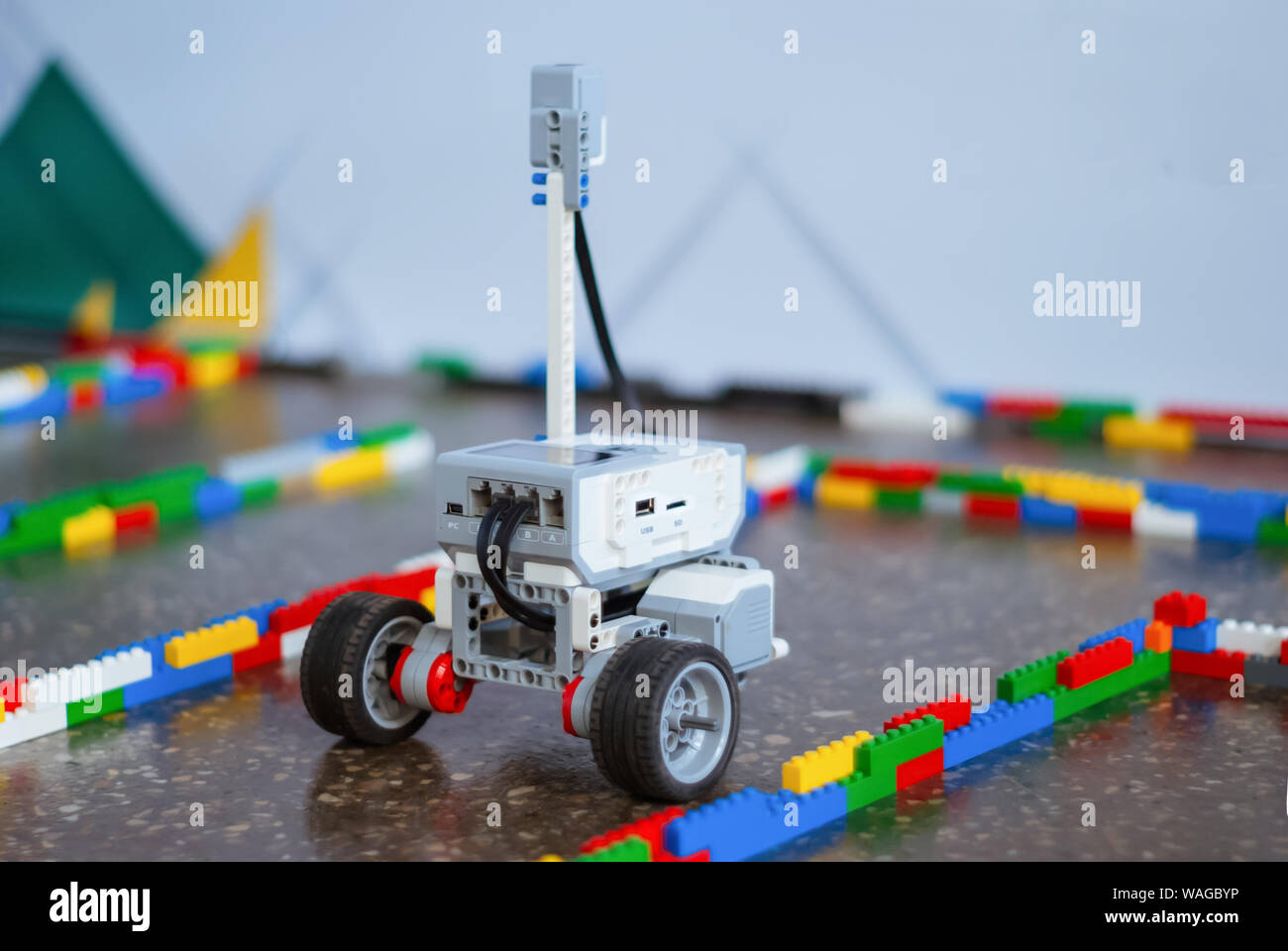 Artificial intelligence experimental robot hi-res stock photography and ...