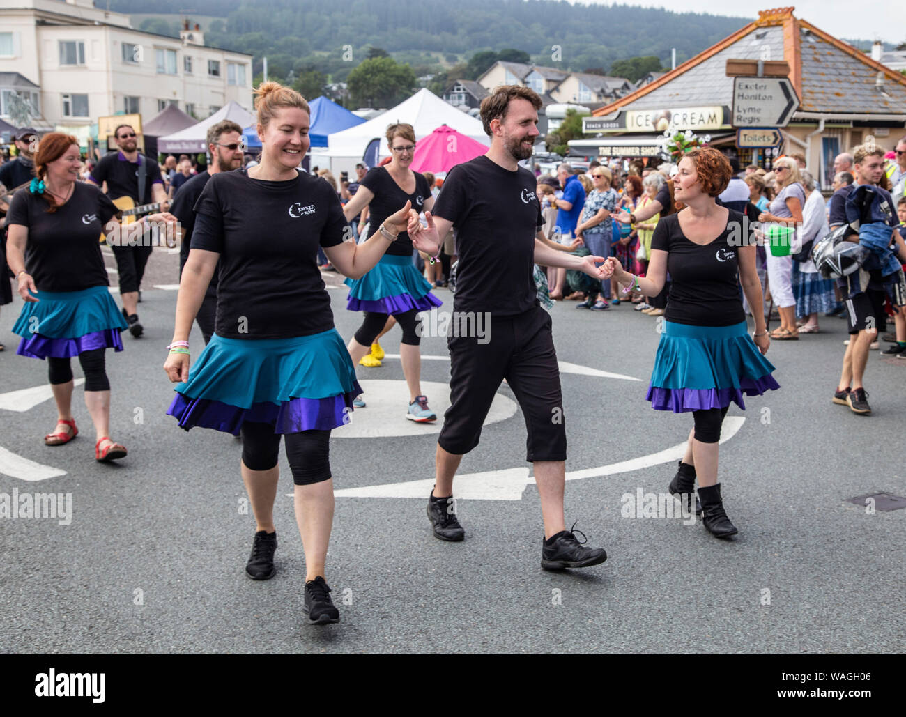 Morris folk dancers at the Sidmouth Folk Week Festival 2019 Stock Photo ...