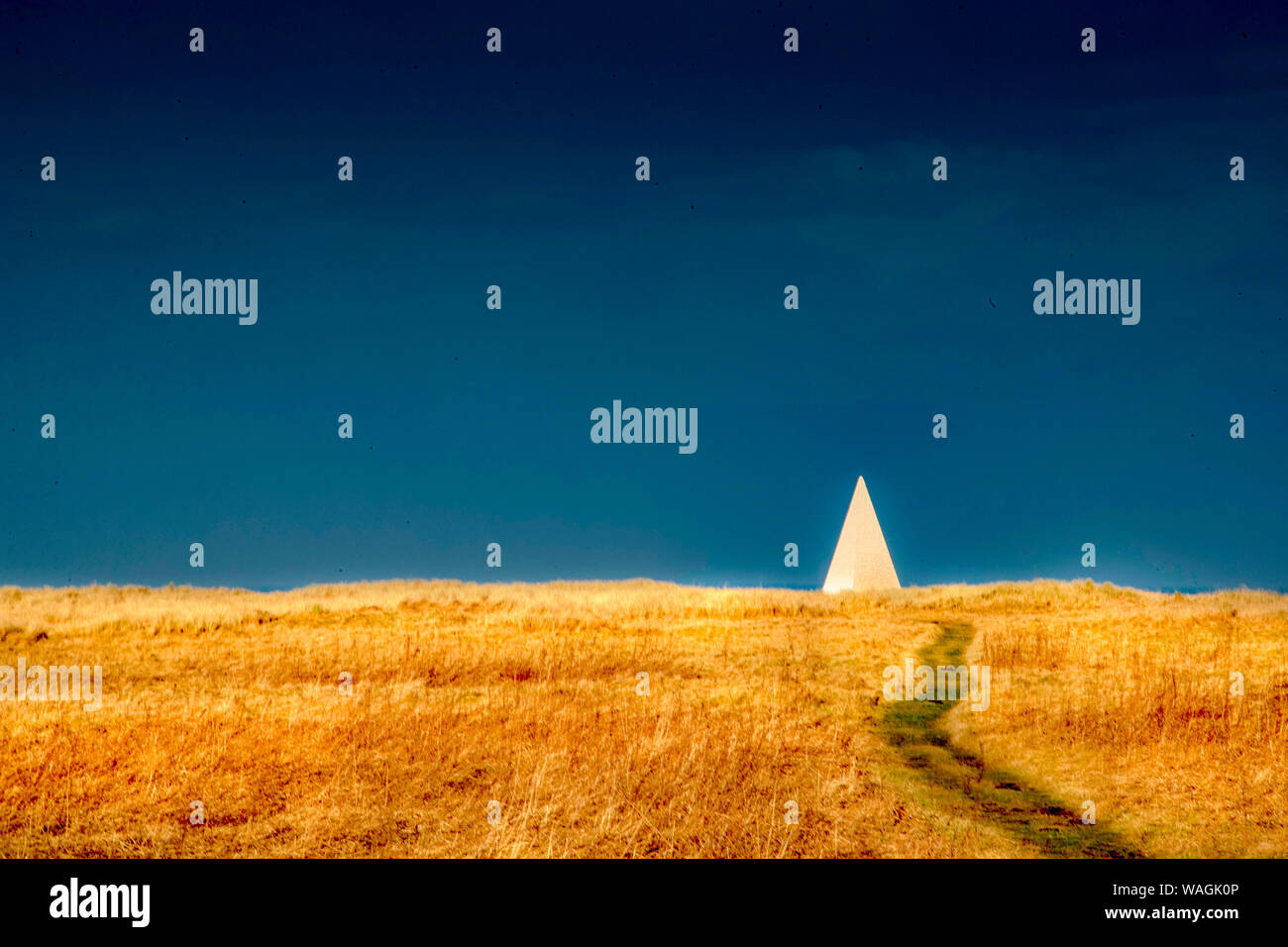 Pathway to nowhere hi-res stock photography and images - Alamy
